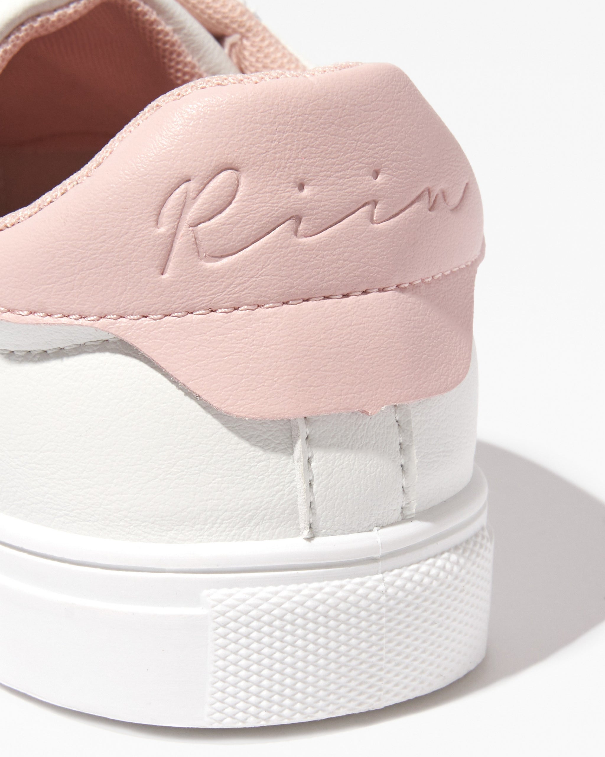 Riin Store | Premium Womenswear Apparel . Footwear . Accessories